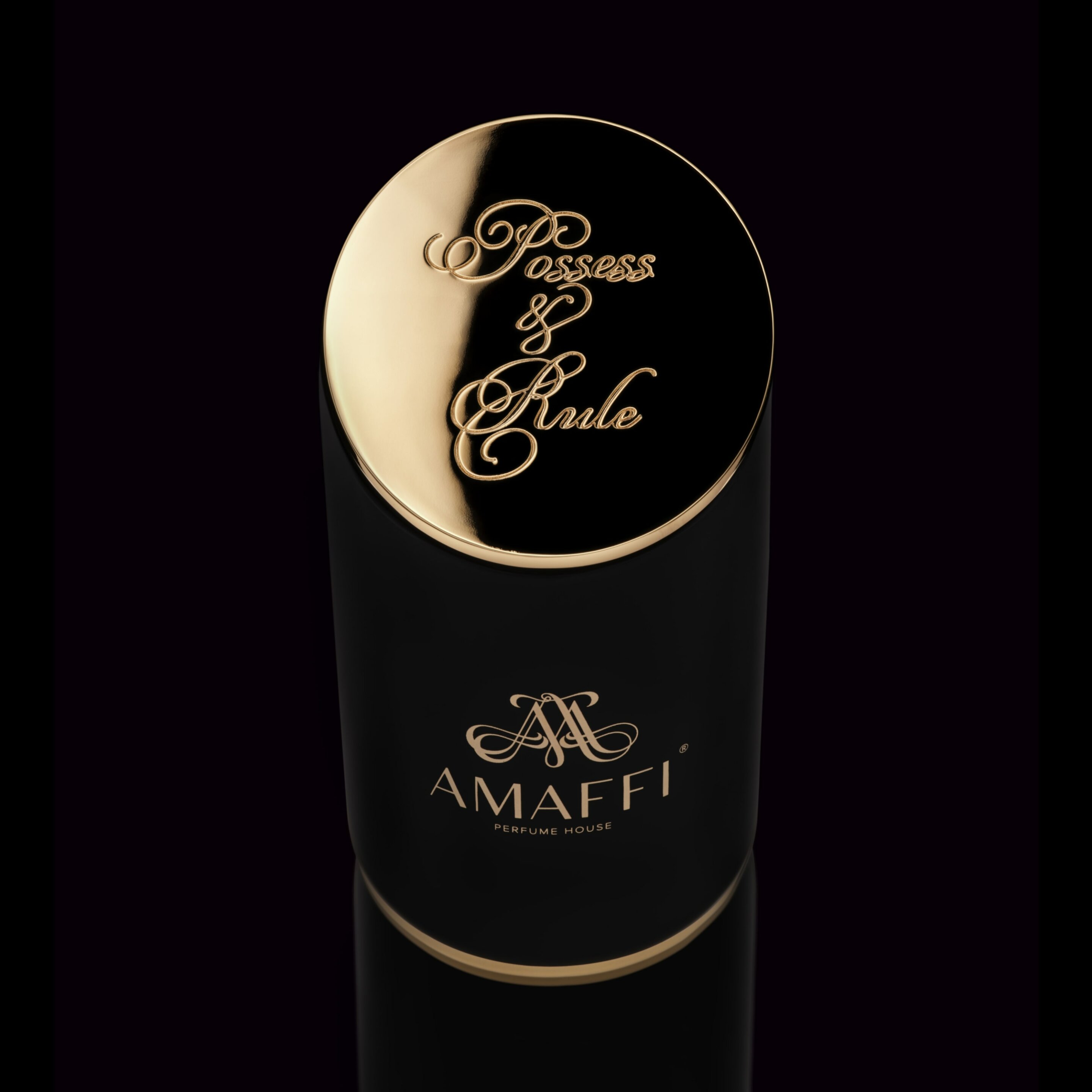 Luxury Scented Candles Based On The Iconic INTRIGANT Perfume | AMAFFI